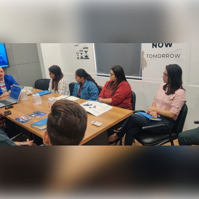 Director of IGS Group Visited Edugo Abroad